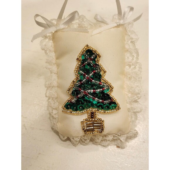 Holiday | Vintage Handcrafted Christmas Tree Pin Up Pillow Ornament ...